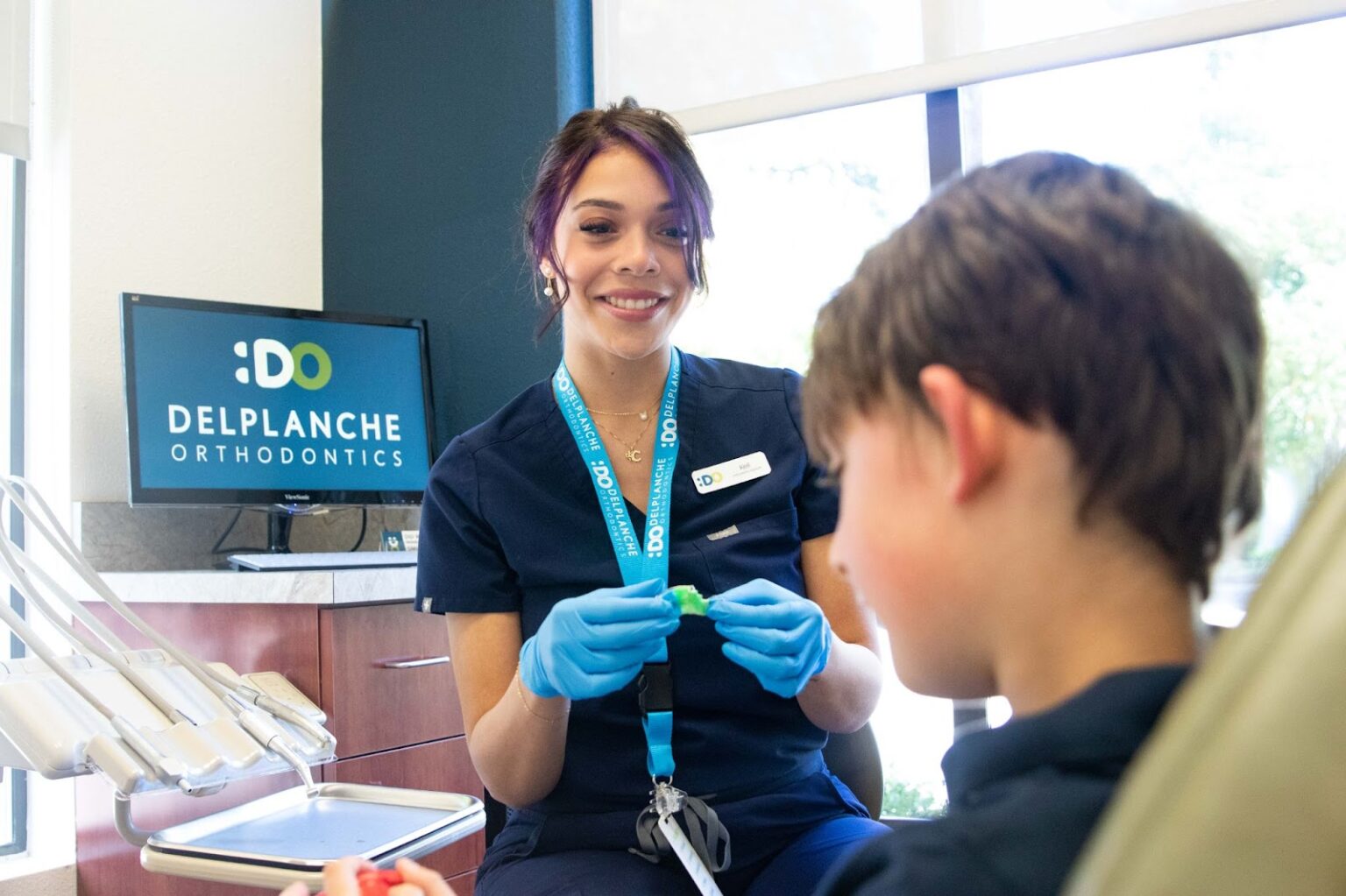 Different Types of Retainers | Delplanche Orthodontics